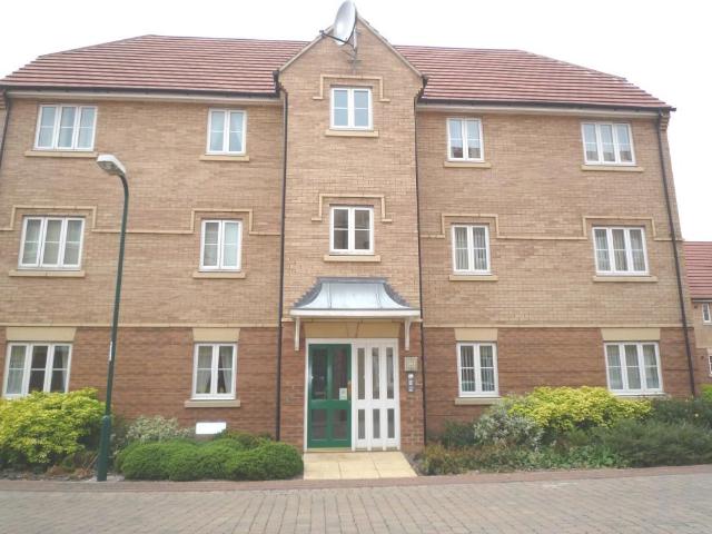 Regal Place, Peterborough PE2, 2 bed flat to rent, £925 pcm | PrimeLocation