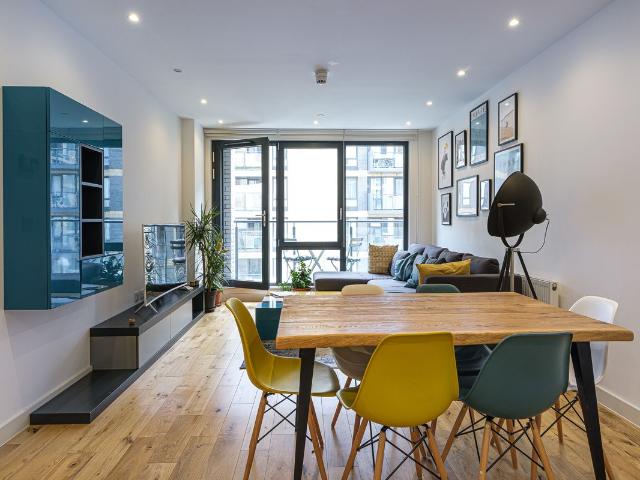 Regalia Point, Bethnal Green E2, 2 bed flat to rent, £4,000 pcm | PrimeLocation