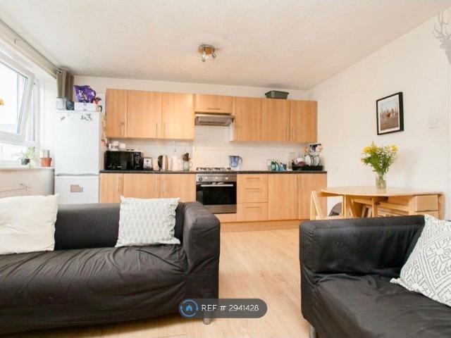 Regan Way, London N1, 4 bed flat to rent, £4,195 pcm | PrimeLocation