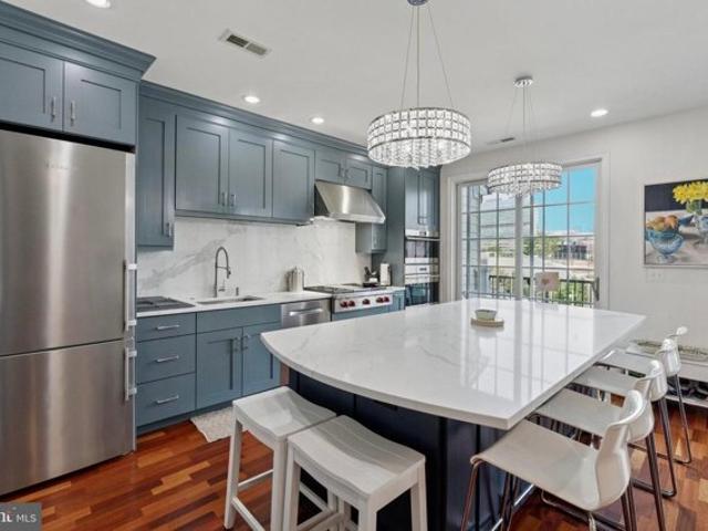 Regatta Dr, Philadelphia, Condo For Sale