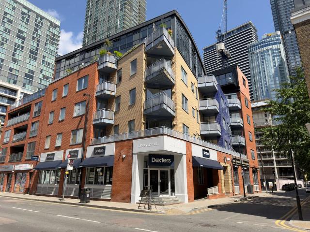 Regatta Point, Manilla Street, Canary Wharf E14, 1 bed flat to rent, £1,999 pcm | PrimeLocation