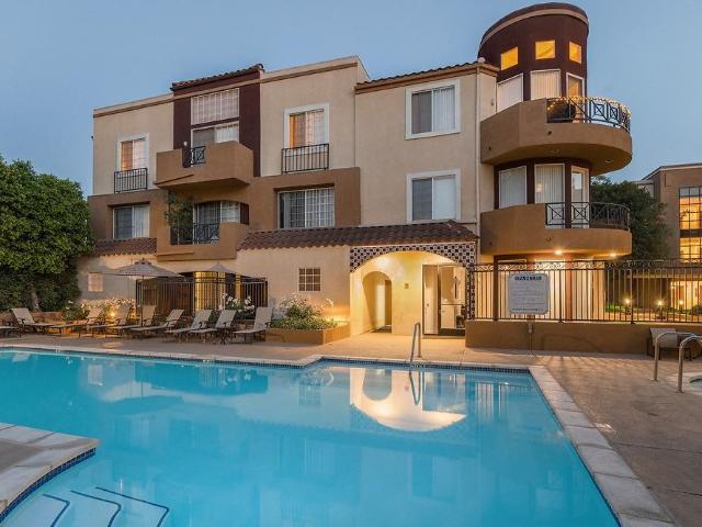 Regency at Encino 2 Bedroom Apartment for Rent at 15506 Moorpark St, Los Angeles, CA 91436 Encino