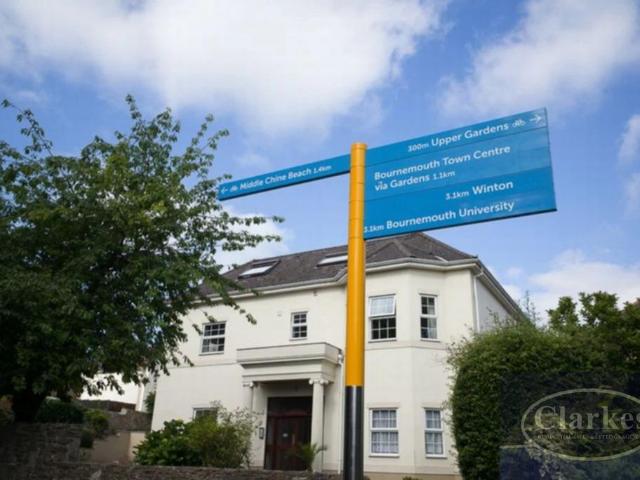 Regency Court, Bournemouth 3 bed flat to rent £1,440 pcm £332 pw