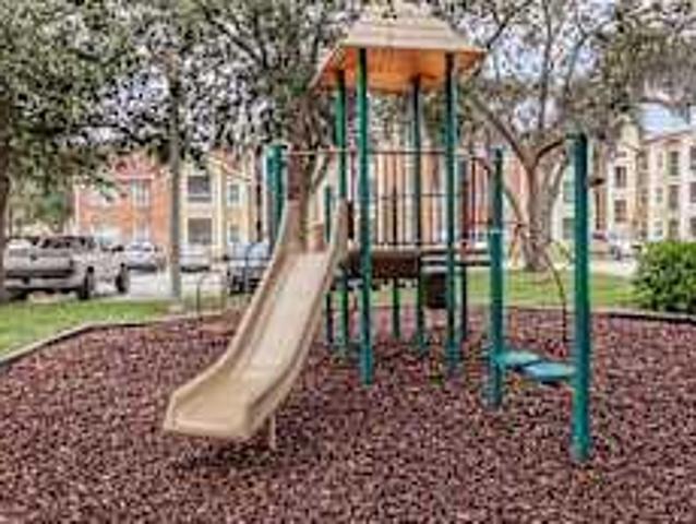 Regency Gardens 3 Bedroom Apartment for Rent at 4401 Thornbriar Ln, Orlando, FL 32822 South Semoran