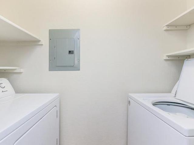 Regency Gardens Apartments 2 Bedroom Apartment for Rent at 5575 Rosebriar Way, Orlando, FL 32822 South Semoran