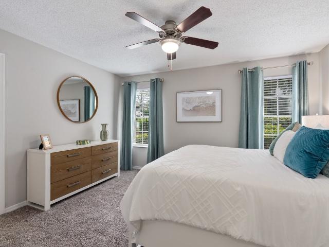 Regency Gates 2 Bedroom Apartment for Rent at 5700 Grelot Rd, Mobile, AL 36609 Berkleigh