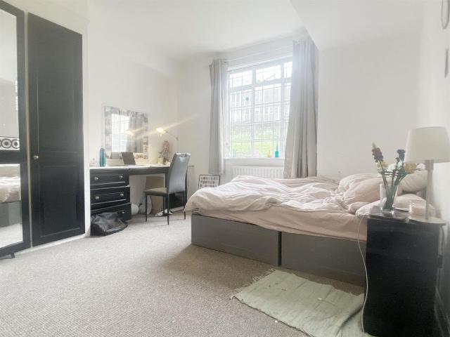 Regency Lodge, Adelaide Road, Swiss Cottage NW3, 6 bed flat to rent, £5,800 pcm | PrimeLocation