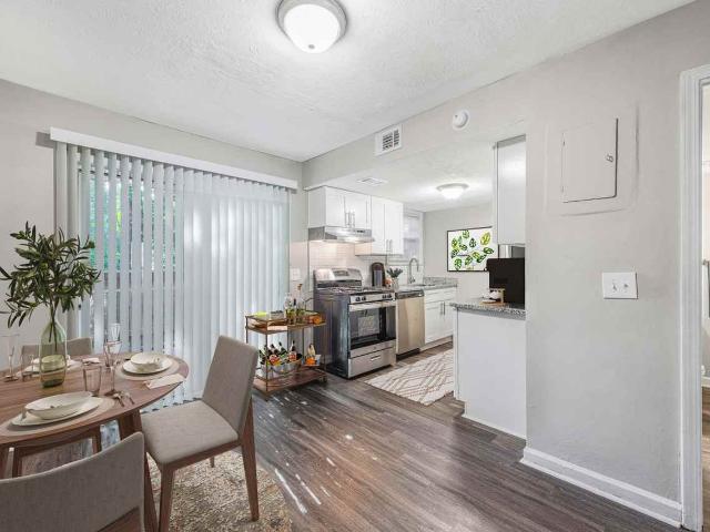 Regency Park Apartments 1 Bedroom Apartment for Rent at 3200 Desert Dr, East Point, GA 30344