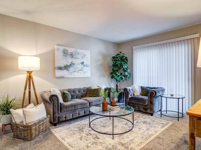 Regency Park Apartments 2 Bedroom Apartment for Rent at 3200 Desert Dr, East Point, GA 30344