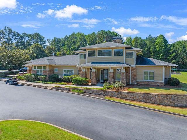 Regency Park Apartments 3 Bedroom Apartment for Rent at 3200 South Desert Drive, East Point, GA 30344