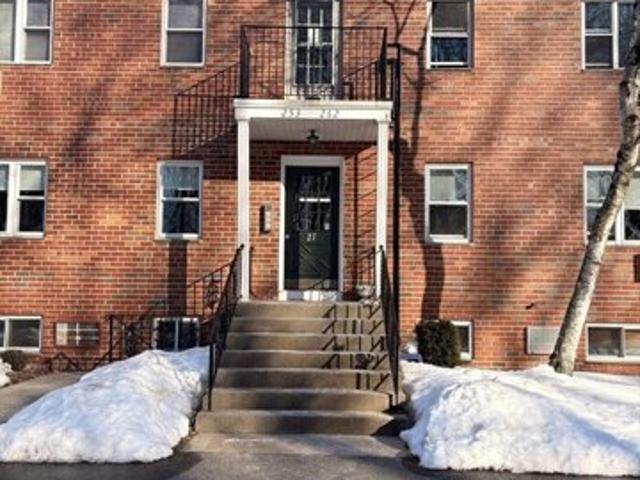 Regency Park Dr Unit,agawam, Condo For Sale