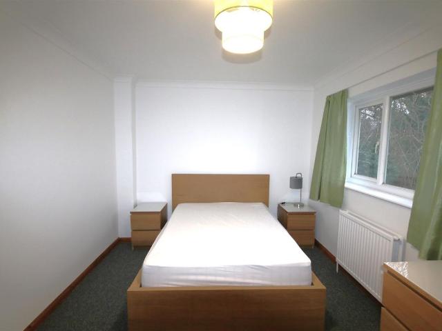 Regency Place, Canterbury Room CT1, 4 bed shared accommodation to rent, £545 pcm | PrimeLocation