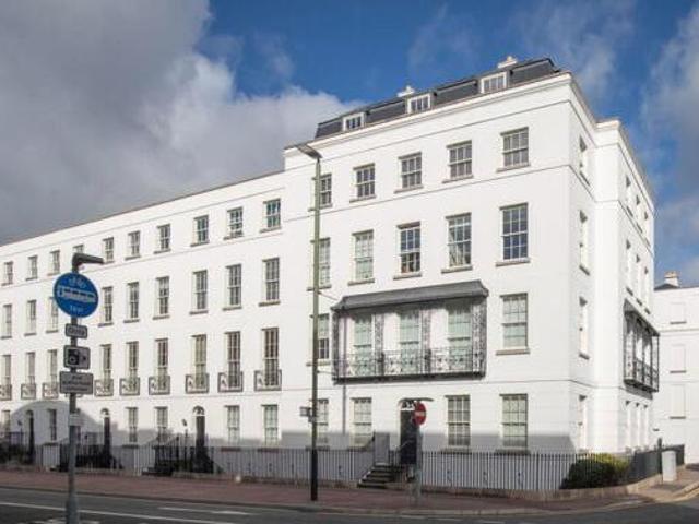 Regency Place, Cheltenham, 2 Bedroom Apartment