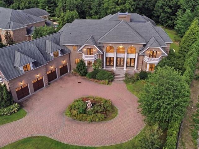 Regency Rdg, Andover, Home For Sale
