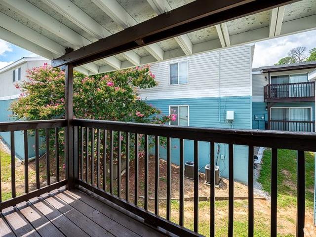 Regency 2 Bedroom Apartment for Rent at 2663 Thomas Ln, Augusta, GA 30906 Wheeless Road