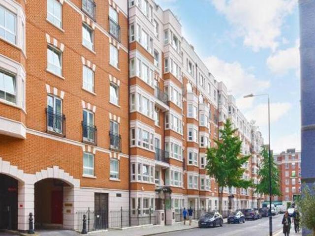 Regent Court, Kensington, 2 Bedroom Flat