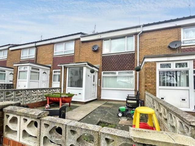 Regent Court, South Shields, 2 Bedroom Terraced