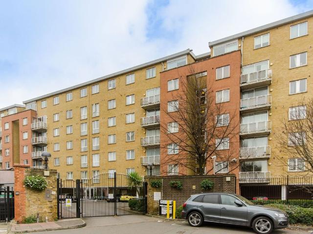 Regent Court, St John's Wood, London NW8, 1 bed flat to rent, £2,275 pcm | PrimeLocation