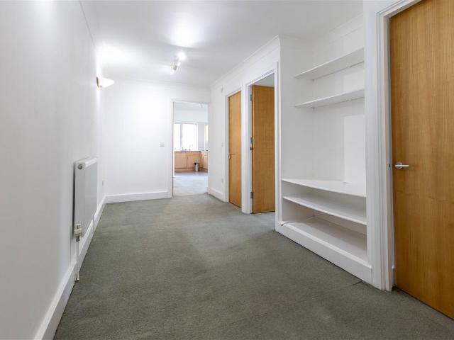 Regent Court, St John's Wood NW8, 4 bed flat to rent, £5,200 pcm | PrimeLocation