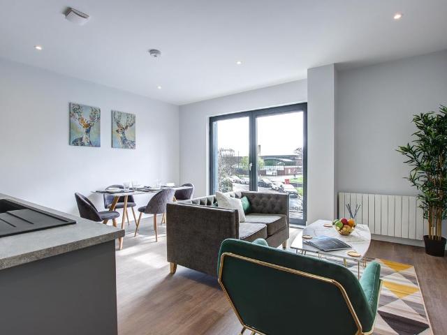 Regent Centre, Gosforth NE3, 2 bed flat to rent, £1,350 pcm | PrimeLocation