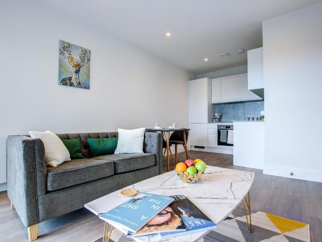 Regent Centre, Gosforth NE3, Property to rent, £1,000 pcm | PrimeLocation