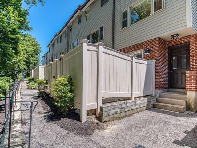 Regent Cir Unit,brookline, Condo For Sale