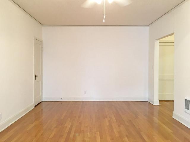 REGENT APARTMENTS REG01 1 Bedroom Apartment for Rent at 1975 Nw Everett St, Portland, OR 97209 Northwest District