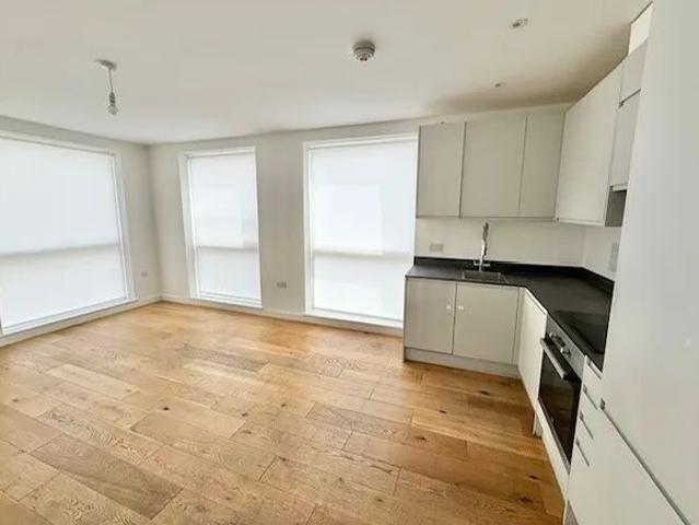 Regent House, Basildon, Property for rent