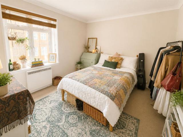 4A Regent House, North Street, Brighton BN1, 3 bed flat to rent, £2,125 pcm | PrimeLocation