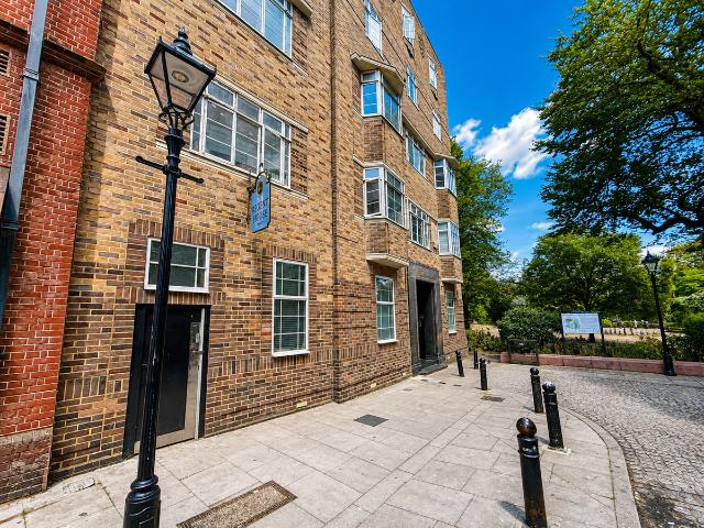 Regent House, Princes Place, Brighton BN1, 1 bed flat to rent, £1,400 pcm | PrimeLocation