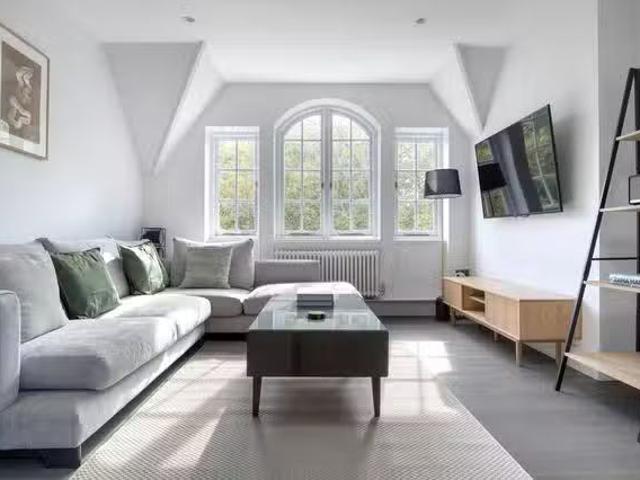 Regent House, Wellington Place, St John's Wood 2 Bedroom 2.