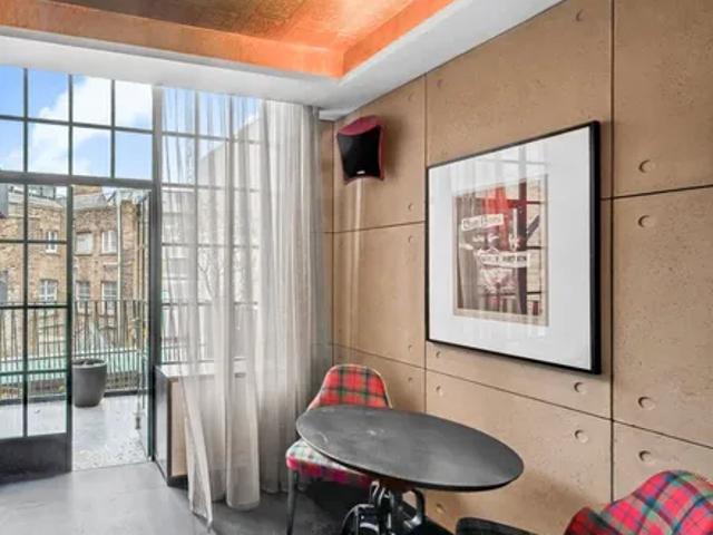 Regent Sounds Studio, 4 Denmark Street, London, WC2H 8LP, United Kingdom | 1 bed apartment for rent #168081934 | Rentberry
