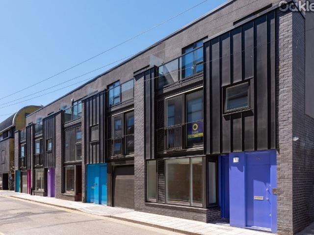 Regent Street, Brighton BN1, 2 bed flat to rent, £2,000 pcm | PrimeLocation