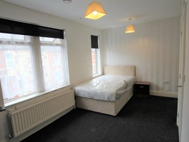 Regent Street, Kettering, Northants, NN16