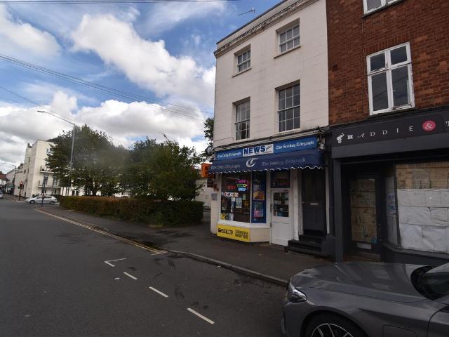Regent Street, Leamington Spa CV32, 3 bed flat to rent, £1,595 pcm | PrimeLocation