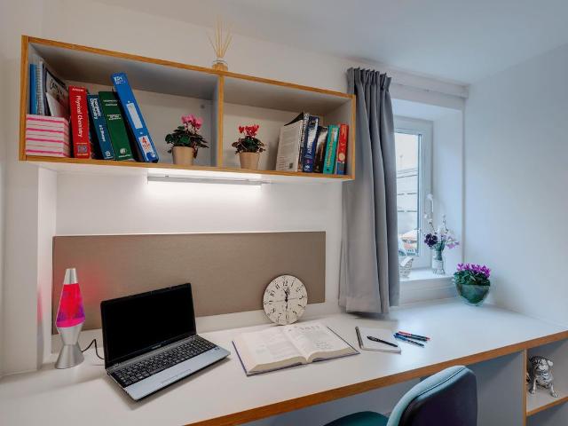 Regent Street, Plymouth PL4, 1 bed flat to rent, £672 pcm | PrimeLocation