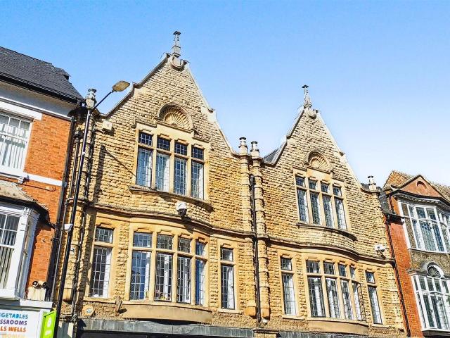 Regent Street, Rugby CV21, 1 bed flat to rent, £750 pcm | PrimeLocation