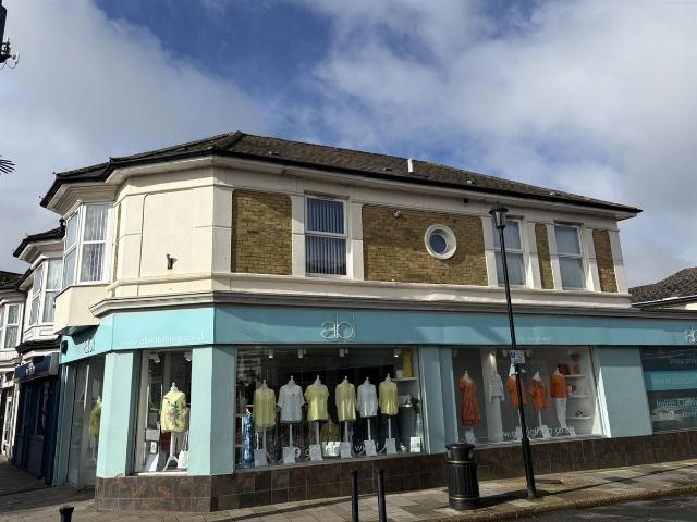 Regent Street, Shanklin PO37, 2 bed flat to rent, £795 pcm | PrimeLocation