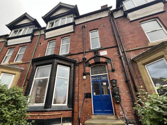 Regent Park Avenue, Leeds, 6 Bedroom Semi detached