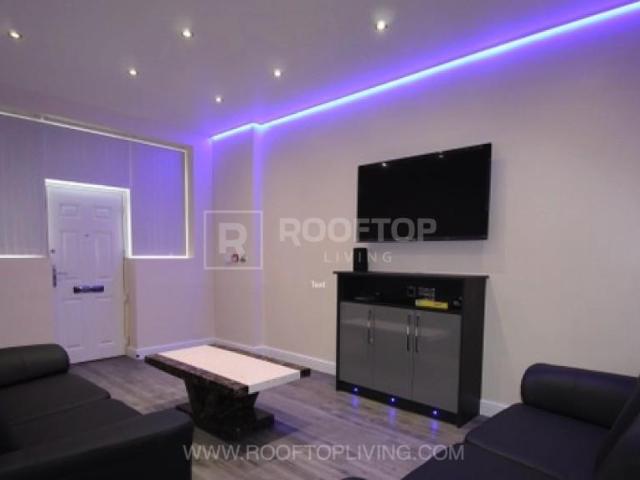 Regent Park Avenue, Leeds LS6 4 bed house to rent £2,877 pcm £664 pw