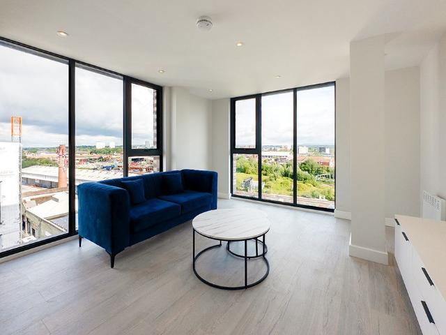 Regent Plaza, Block B, Oldfield Road, Salford M5, 2 bed flat to rent, £1,500 pcm | PrimeLocation