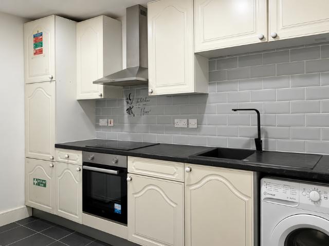 Regent Road, Leicester LE1, 1 bed flat to rent, £825 pcm | PrimeLocation