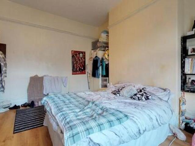Regent Terrace, Hyde Park, 6 Bedroom Terraced