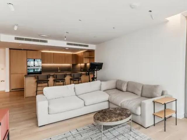 Regent's Canal towpath, London, N1C 4PF, United Kingdom | 2 bed house for rent #118056746 | Rentberry