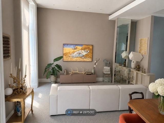 Regents Court, London W9, 2 bed flat to rent, £3,995 pcm | PrimeLocation