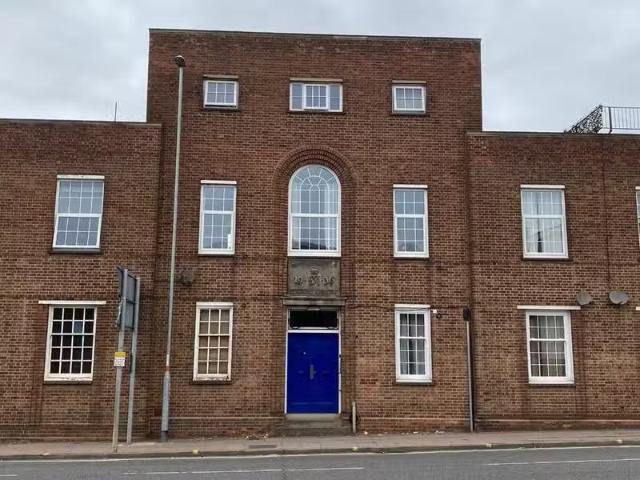 Regents Gate, Grafton Street. 2 bed apartment for sale £180.