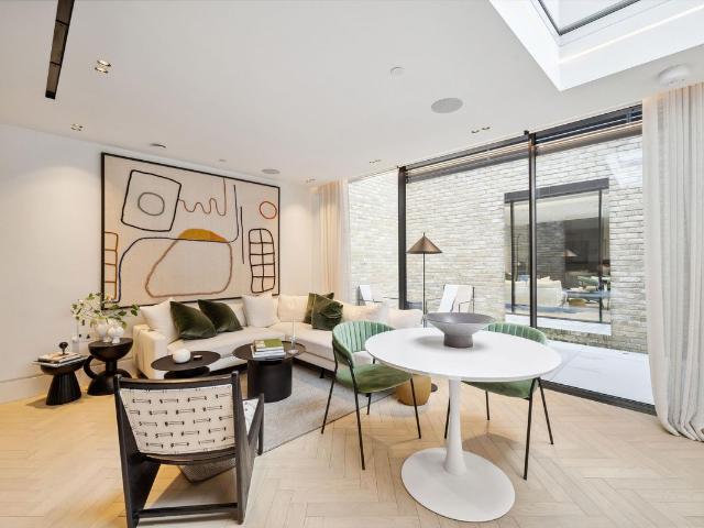 Regents Park, Marylebone, London W1B, 1 bed flat to rent, £5,633 pcm | PrimeLocation