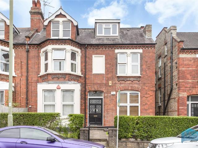 Regents Park Road, Finchley Central N3, 2 bed flat to rent, £1,900 pcm | PrimeLocation