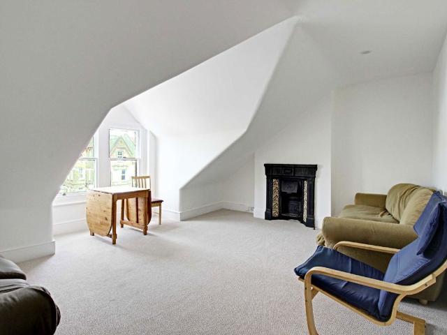 Regents Park Road, Finchley N3, 2 bed flat to rent, £1,900 pcm | PrimeLocation