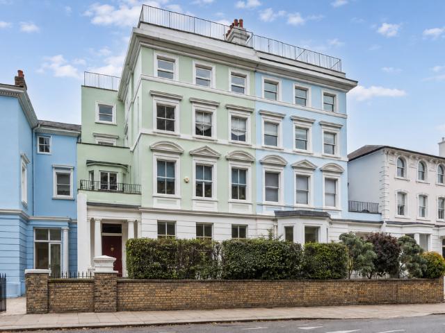 Regents Park Road, London NW1 3 bed ground floor flat to rent £8,950 pcm £2,065 pw